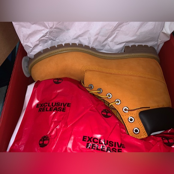 Timberland | Shoes | Authentic Timberland Boots Only Worn Them Once And ...